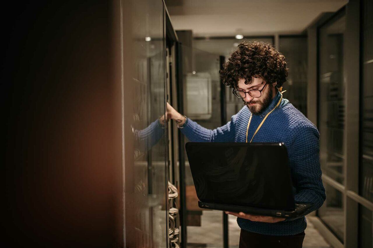 Powerful Modular Router. Large Offices: ADSL, 4G, Wi-Fi - Teldat